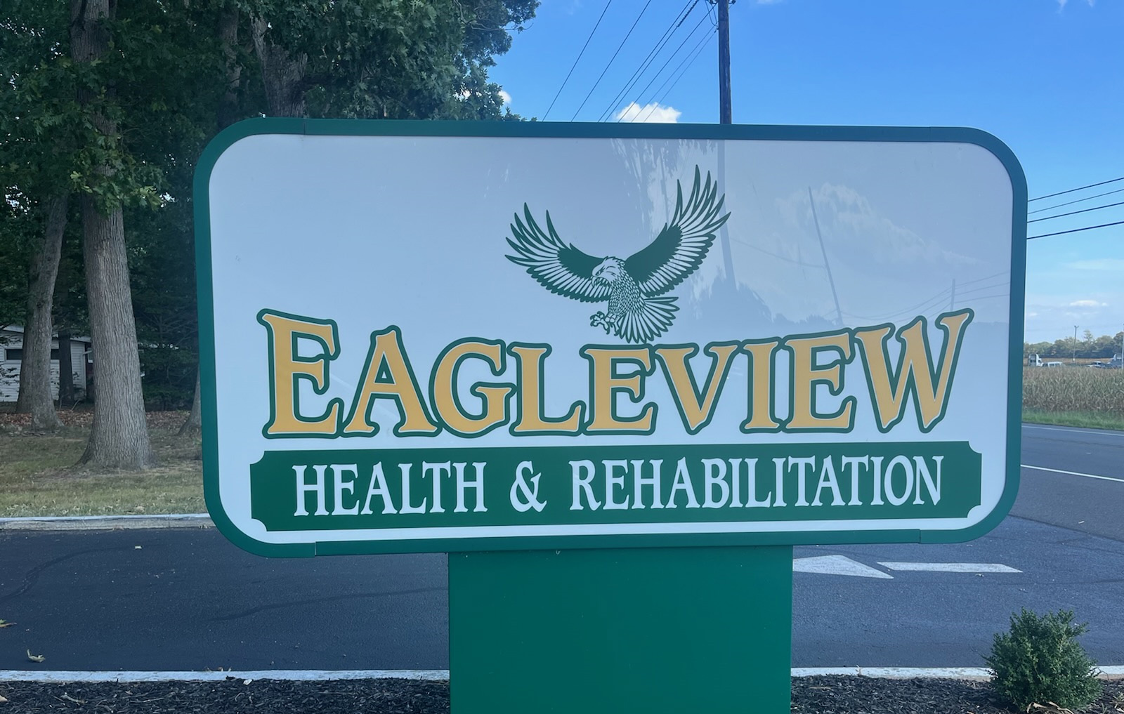 LPNs and RNs at Eagleview Rehabilitation Vote Union Yes - UFCW Local 152